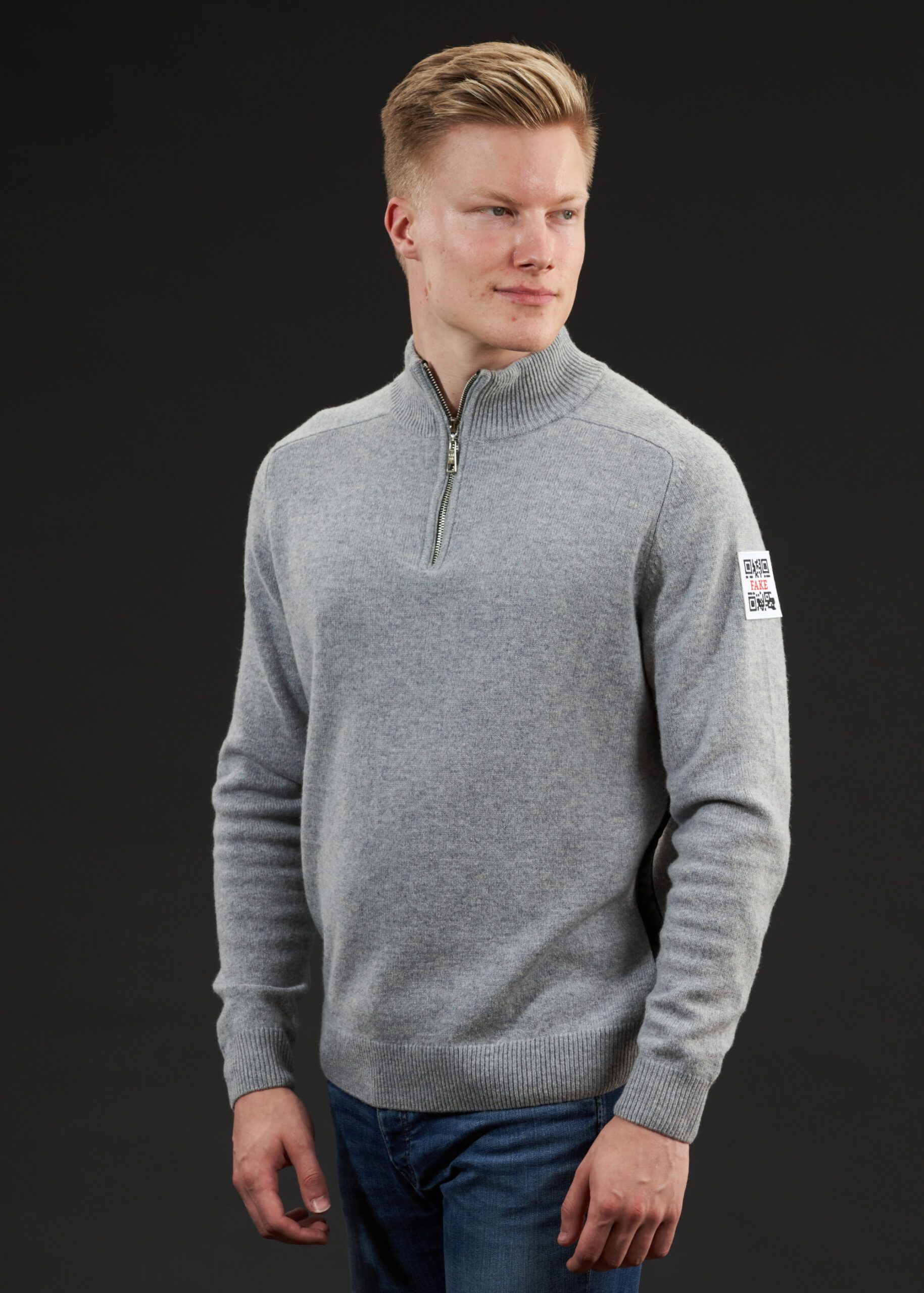 Zipper Statement | Grey