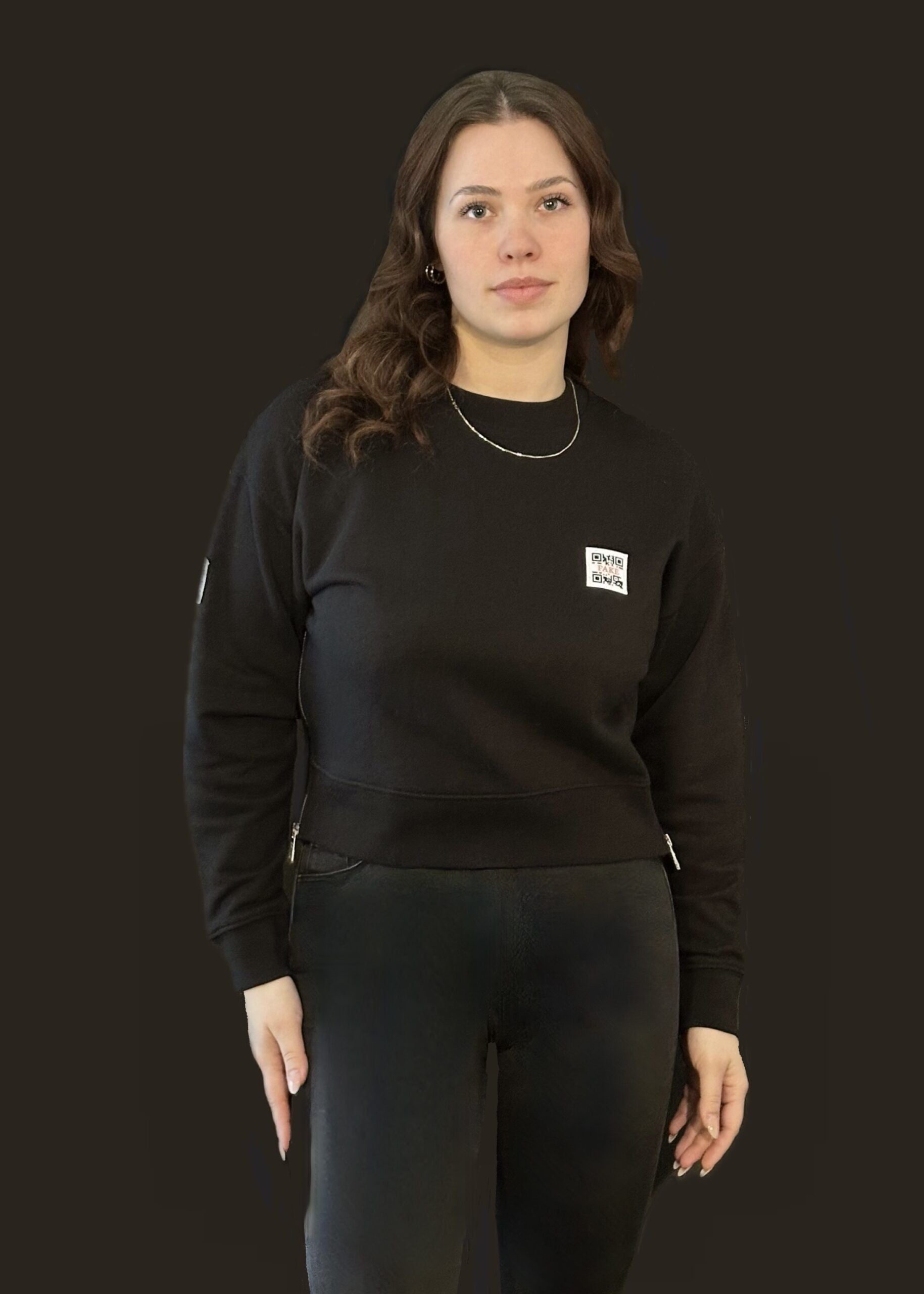 Cropped Zipper Statement | Black